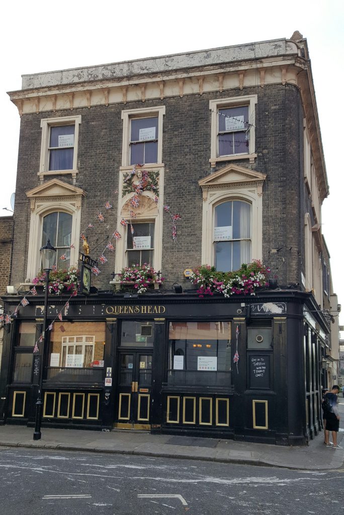 The Chelsea Society | The Queen’s Head, Tryon Street