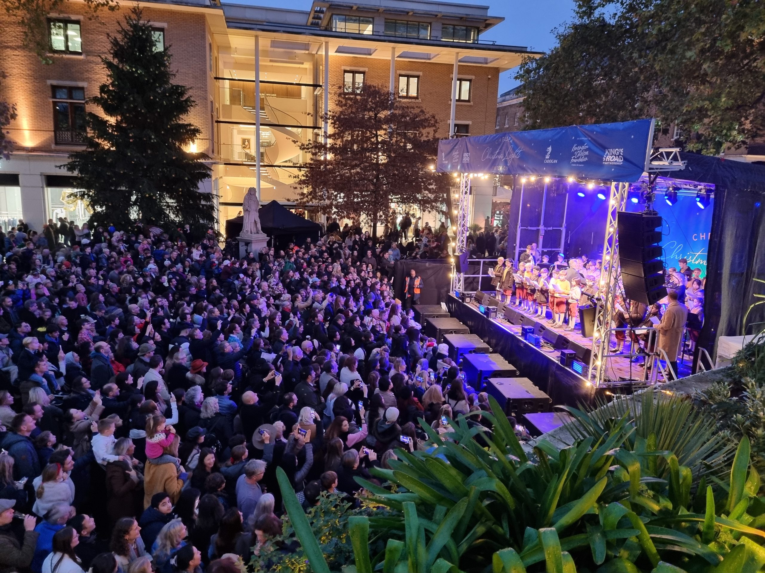 The Chelsea Society | Christmas Lights